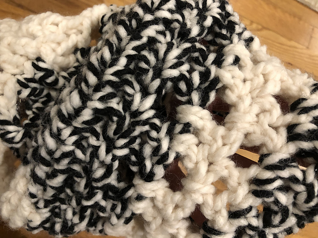 Ravelry: Single Skein Chunky Cowl pattern by Abby Doan/Skeins and ...