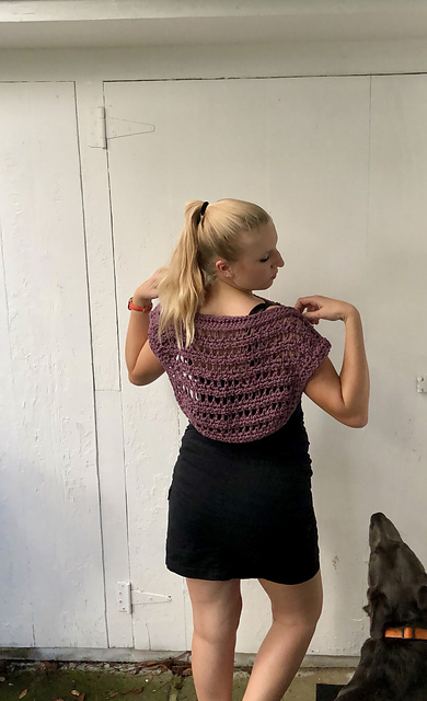 Ravelry: Amethyst Ponchette pattern by Abby Doan/Skeins and Stitches Co