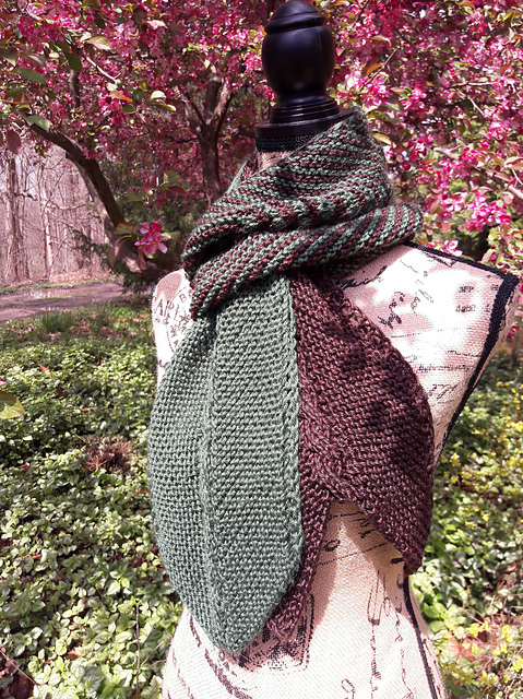 Ravelry: Half-Elf Ranger Scarf pattern by Karen Moffett