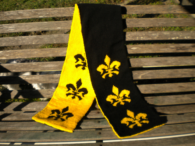 Ravelry: New Orleans Saints Scarf pattern by Kathy Dice