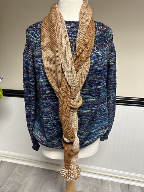 Ravelry: Wrap Around pattern by Ellen Edwards Drechsler Slipsister3