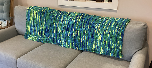 Ravelry: Cozy Sofa Throw pattern by Ellen Edwards Drechsler Slipsister3