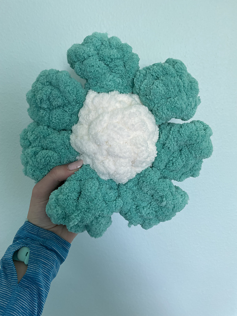 Ravelry: Jumbo Flower Pillow pattern by Slothlover1 Designs