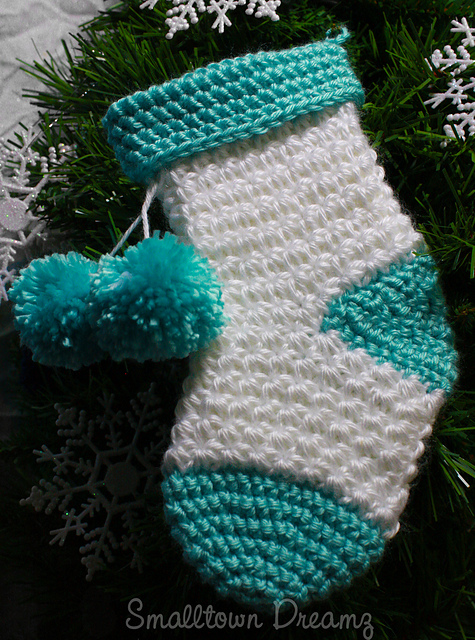 Ravelry: Snowflake Stocking pattern by stephanie jennings