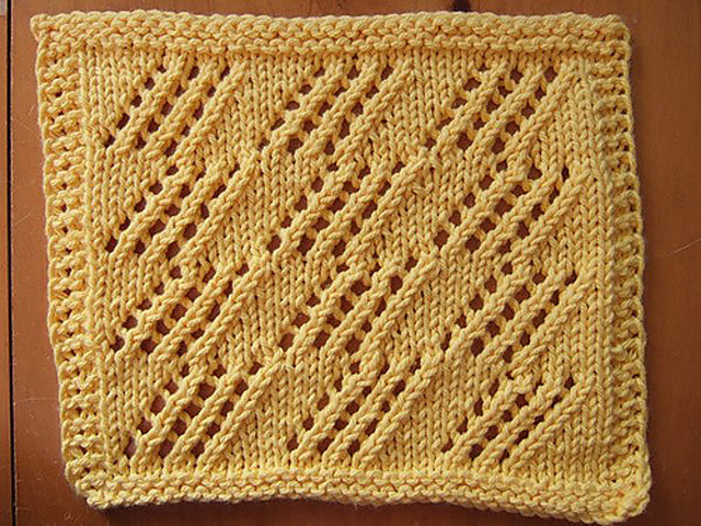 Ravelry: Parallelograms Cloth (Right Slanting) pattern by SmarieK