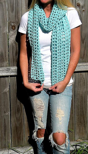 Ravelry: Wrap Up Scarf pattern by Rebecca Smit