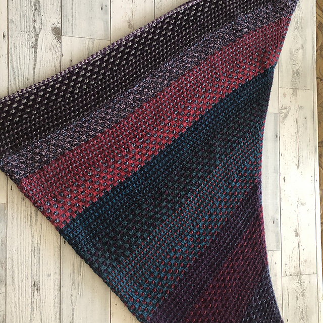 Ravelry: Smileybru's Nightshift shawl