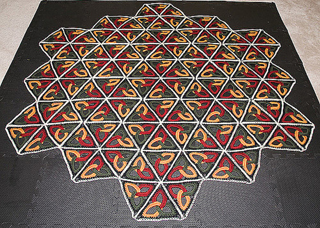 Ravelry: Hexagon Wheels pattern by Nazanin S. Fard