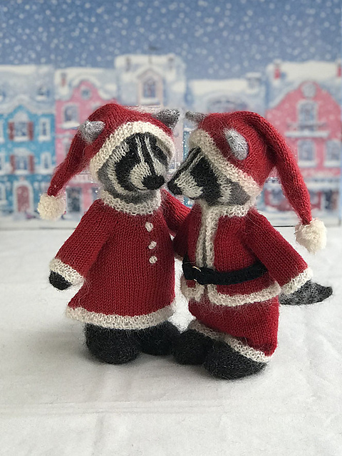Ravelry: Santa Raccoon pattern by Madeleine Hansson