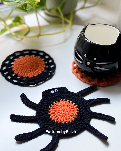 Ravelry: Spider and Web Halloween Coasters pattern by Snizhana