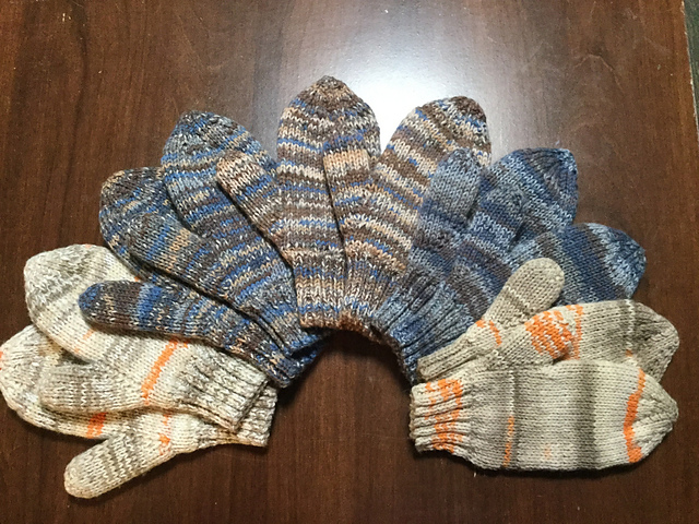 Ravelry: Snuggly's Double knit mittens