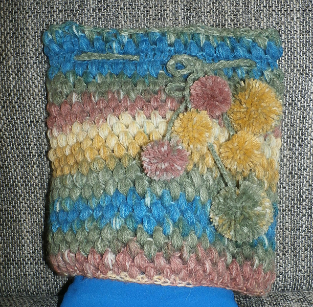 Ravelry: Sojustask's Puffs Neck Warmers