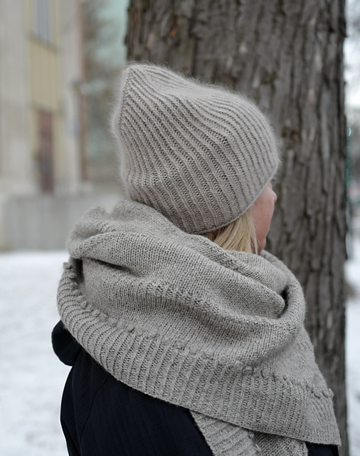 Ravelry: Parallel Lines pattern by Sonder Yarn Co.