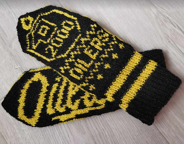 Ravelry: Oilers barnevott pattern by Sofija Rakitina