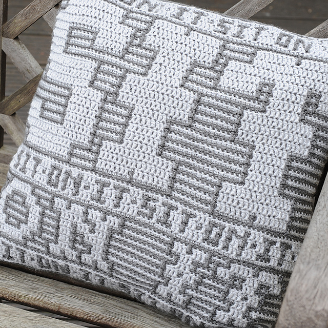 Ravelry: Sit On It Pillow Cover pattern by Sue Doran