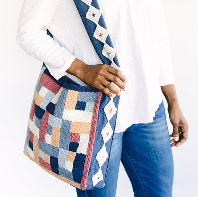 Ravelry: Avalon Patchwork Tote pattern by Sophia Minakais