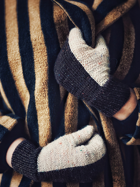 Ravelry: Trimm Trabb Mittens pattern by Soraya García