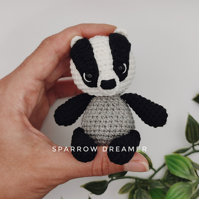 Ravelry: Mini badger pattern by Liubov Ponomarenko