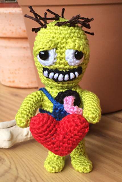 Ravelry: Zombie Bruce pattern by Kerstin Batz