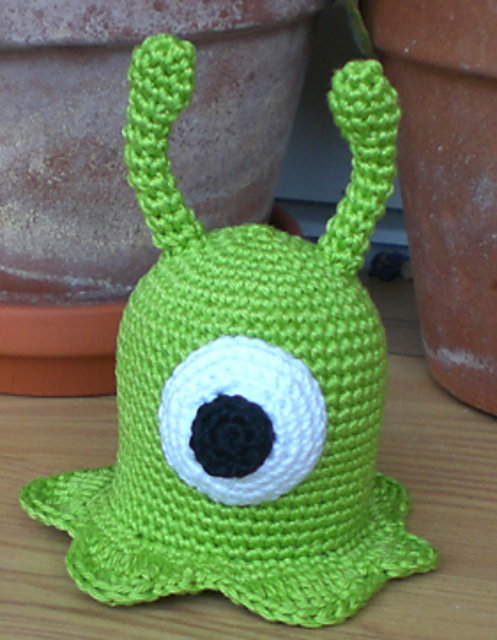 Ravelry: Brain Slug pattern by Kerstin Batz