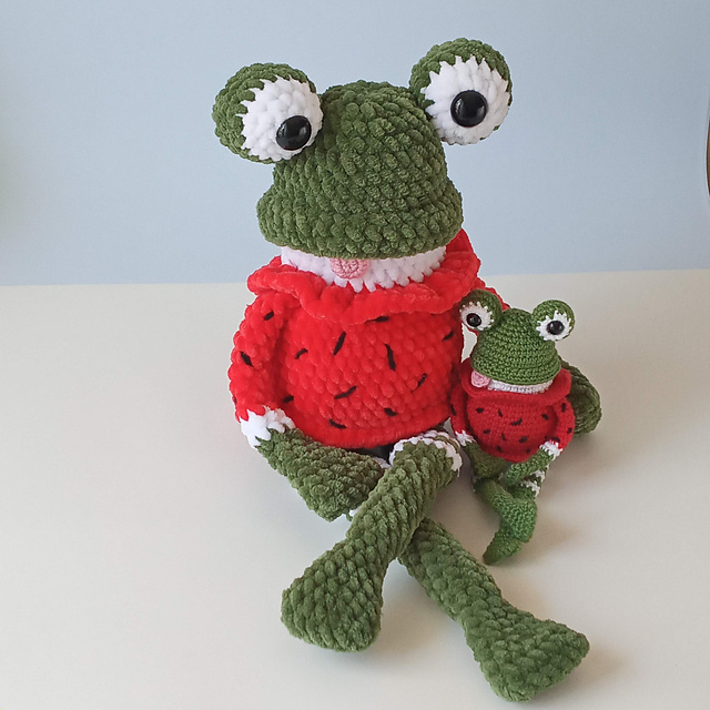 Ravelry: Watermelon frog pattern by Oksana Ozgenc