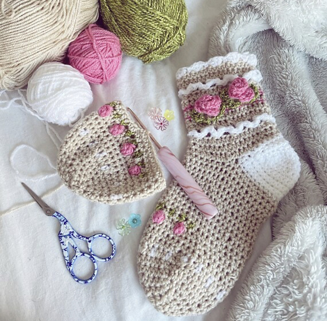 Ravelry: Enchanted Rose Socks pattern by Sapphire Cameron