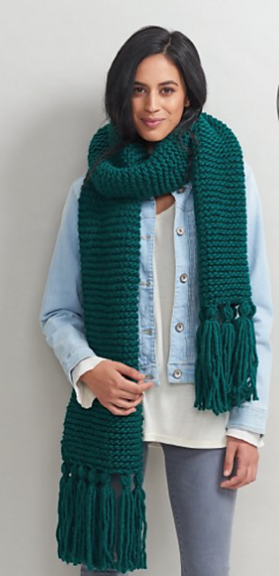 Ravelry: #10 Scarf pattern by Patons Australia
