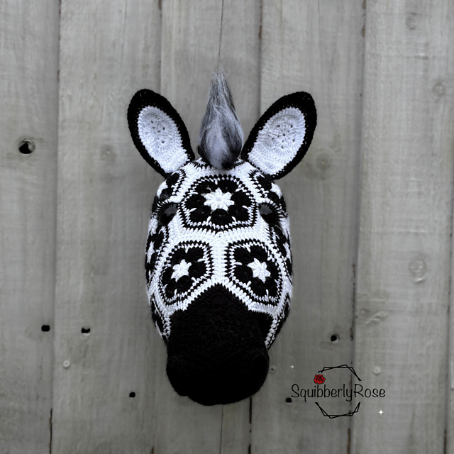 Ravelry: Zebedee The African Flower Zebra Head pattern by selina page