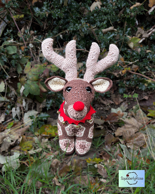 Ravelry: Robbie The African Flower Reindeer pattern by selina page