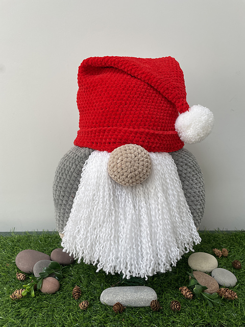 Ravelry: large plush gonk gnome pattern by selina page