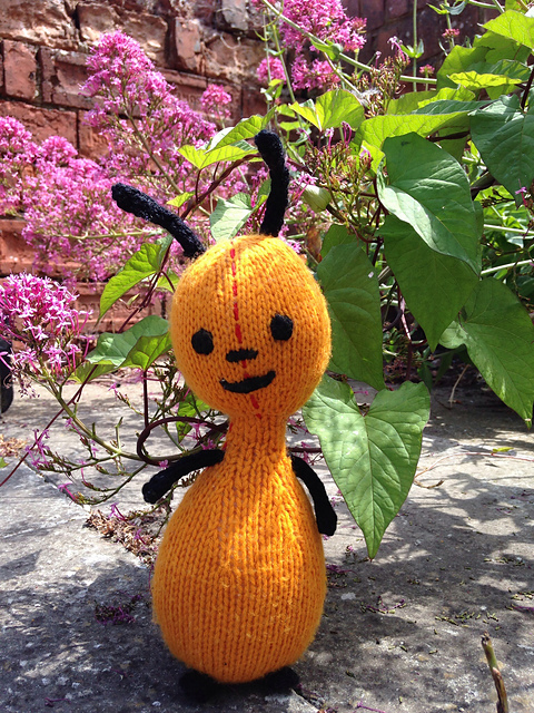 Ravelry: Knit your own Flop pattern by CBeebies / Acamar Films Ltd