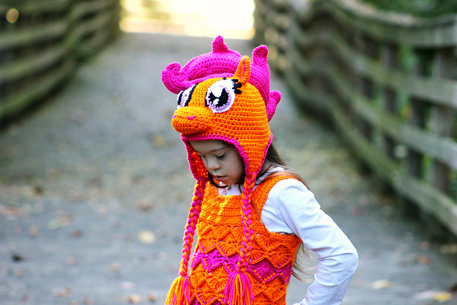 Ravelry: Radical Pony pattern by Shannon Corcoran Family Traditions Crafts