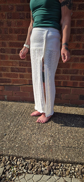 Ravelry: Summer Solstice Skirt pattern by Woolly Wiccan