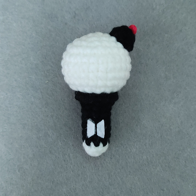 Ravelry: BTS Lightstick Keychain pattern by Starlover Eaint