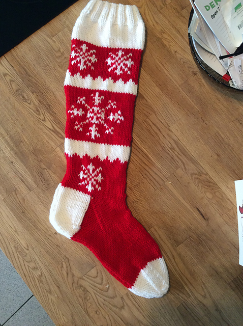 Ravelry: Snowflakes Christmas Stocking pattern by Mary Maxim