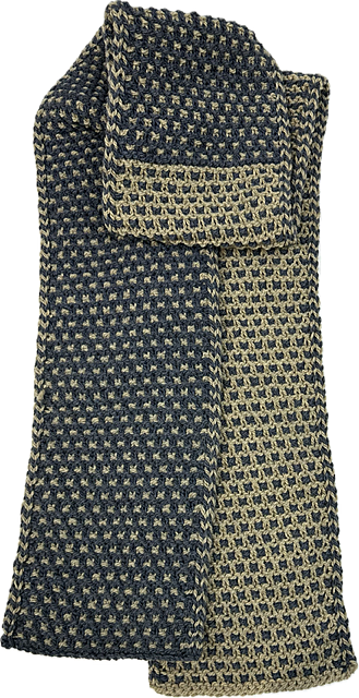 Ravelry: Night and Day Knit Scarf pattern by Danielle Gallagher