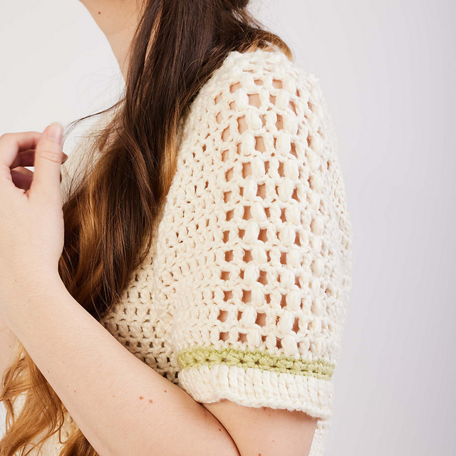 Ravelry: Rose Garden Raglan Top pattern by Natalia McHayle