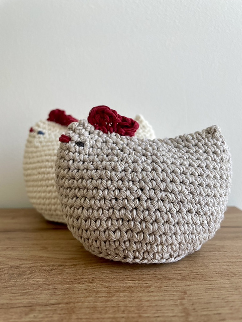 Ravelry: Chicken Amigurumi pattern by Stitches Past Five