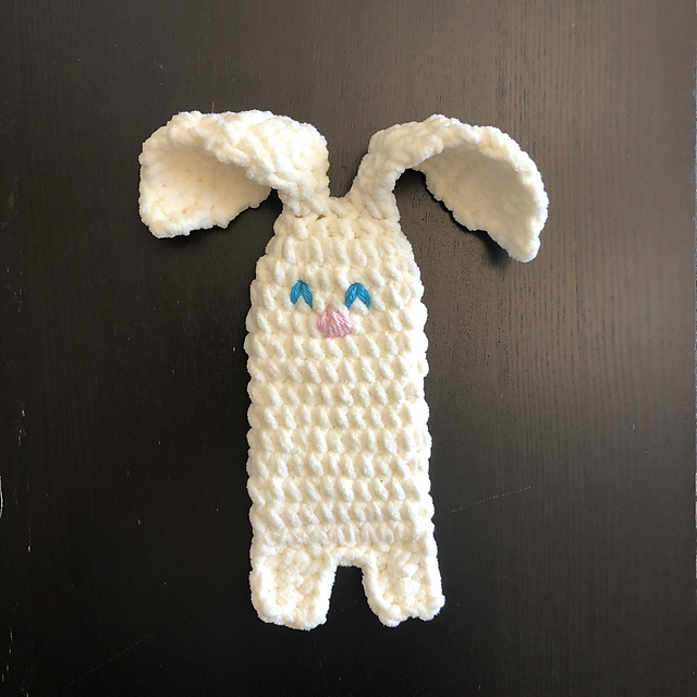 Ravelry: Cuddle Bunny pattern by Jen Harrison