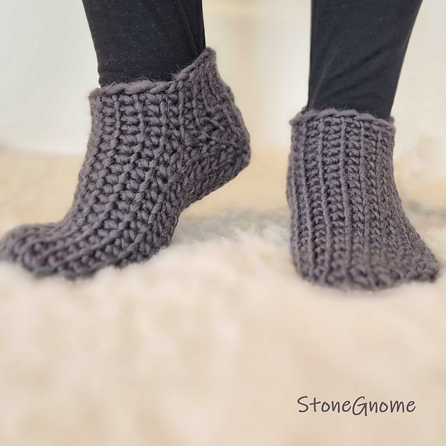 Ravelry: Comfy Crochet Footies pattern by StoneGnome aka Heidi Eisner