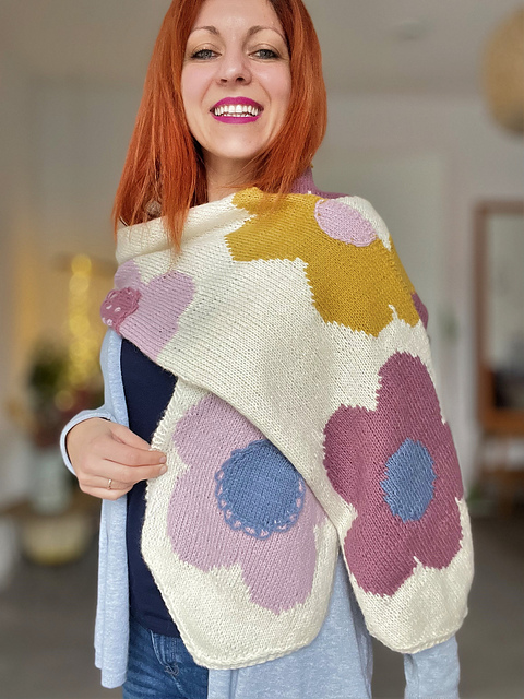 Ravelry: Dancing Flora pattern by Marina Storm