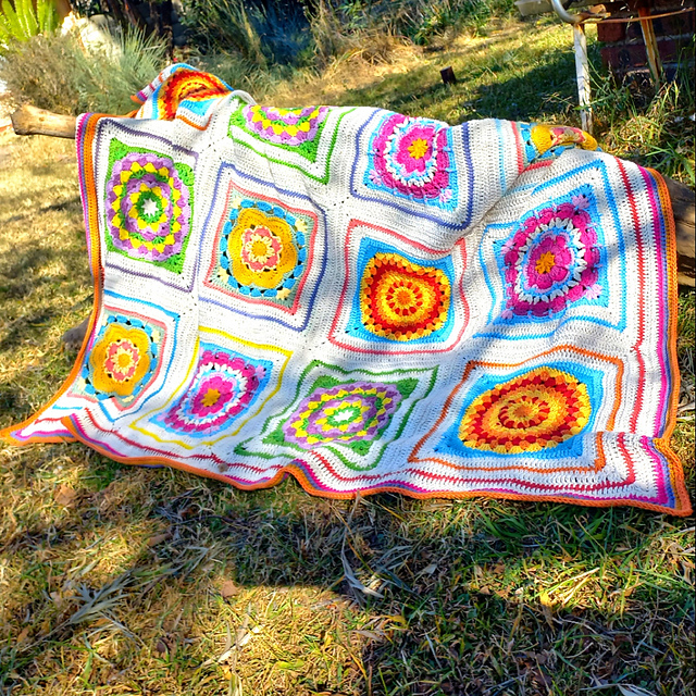 Ravelry: Boxed Floral Squares pattern by Stouto Creative Crochet