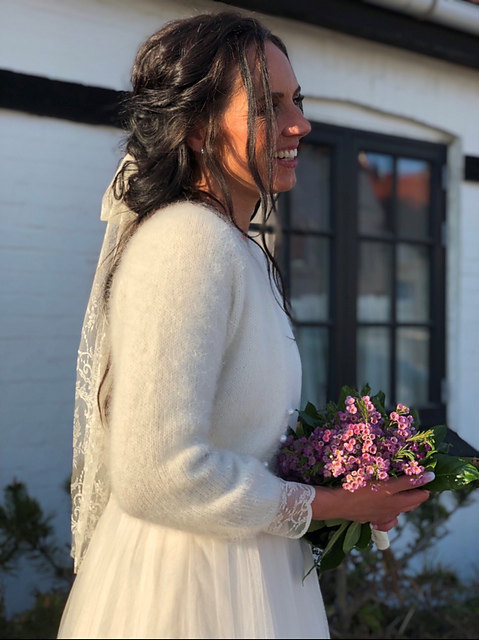 Ravelry: Brudebolero Le-Christin pattern by Ann-Kristin Sørensen