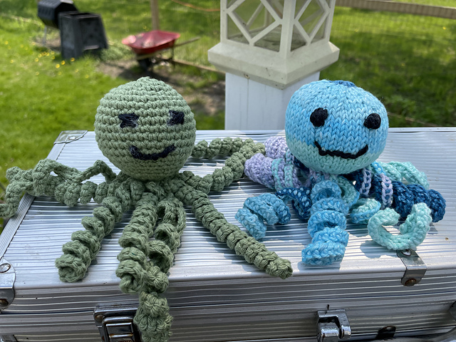 Ravelry: Strickliese's Knitted Octopus for preemies