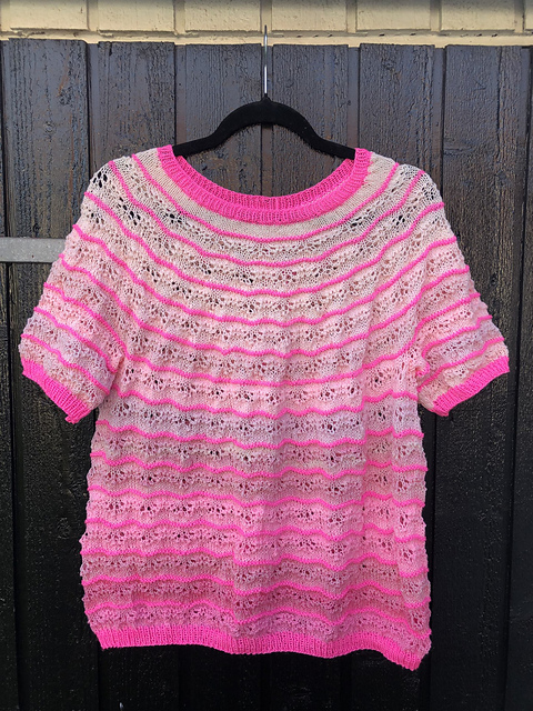 Ravelry: Nilles Cruise Blouse Deluxe pattern by Pernille Koustrup