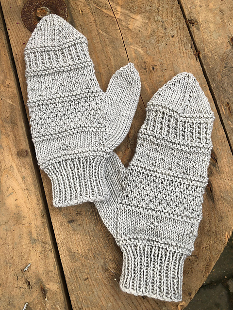Ravelry: Nilles Luffer med Strukturstrik pattern by Pernille Koustrup