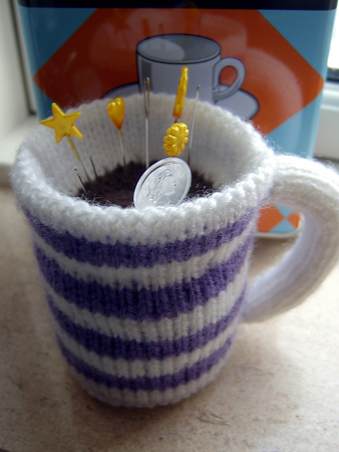 Ravelry: Knitted Mug pattern by Anjie Davison