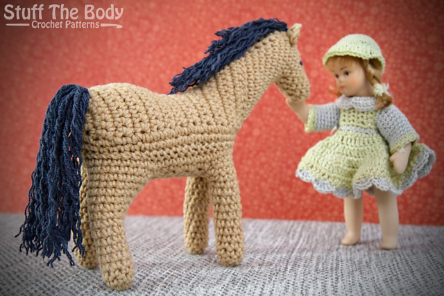 Ravelry: Horse/pony pattern by StuffTheBody