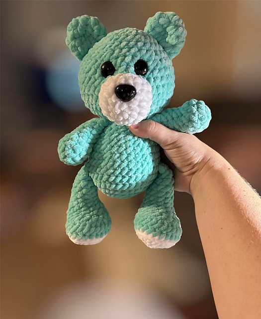 Ravelry: Bo Bear pattern by Jennifer Ward