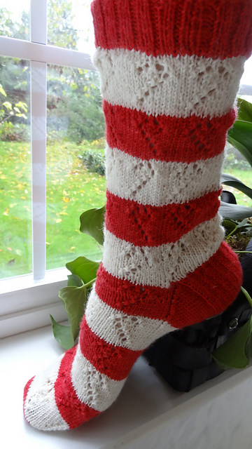 Ravelry: Candy Cane Socks pattern by KnittyMelissa